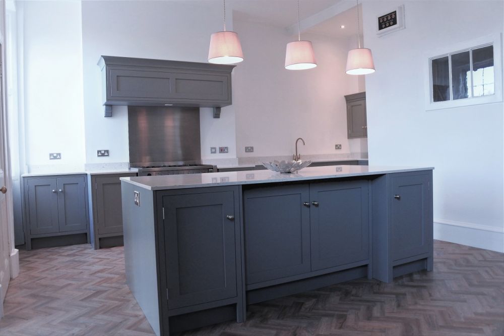 Bespoke Inframe Shaker with Full Slab Drawers | Glenlith